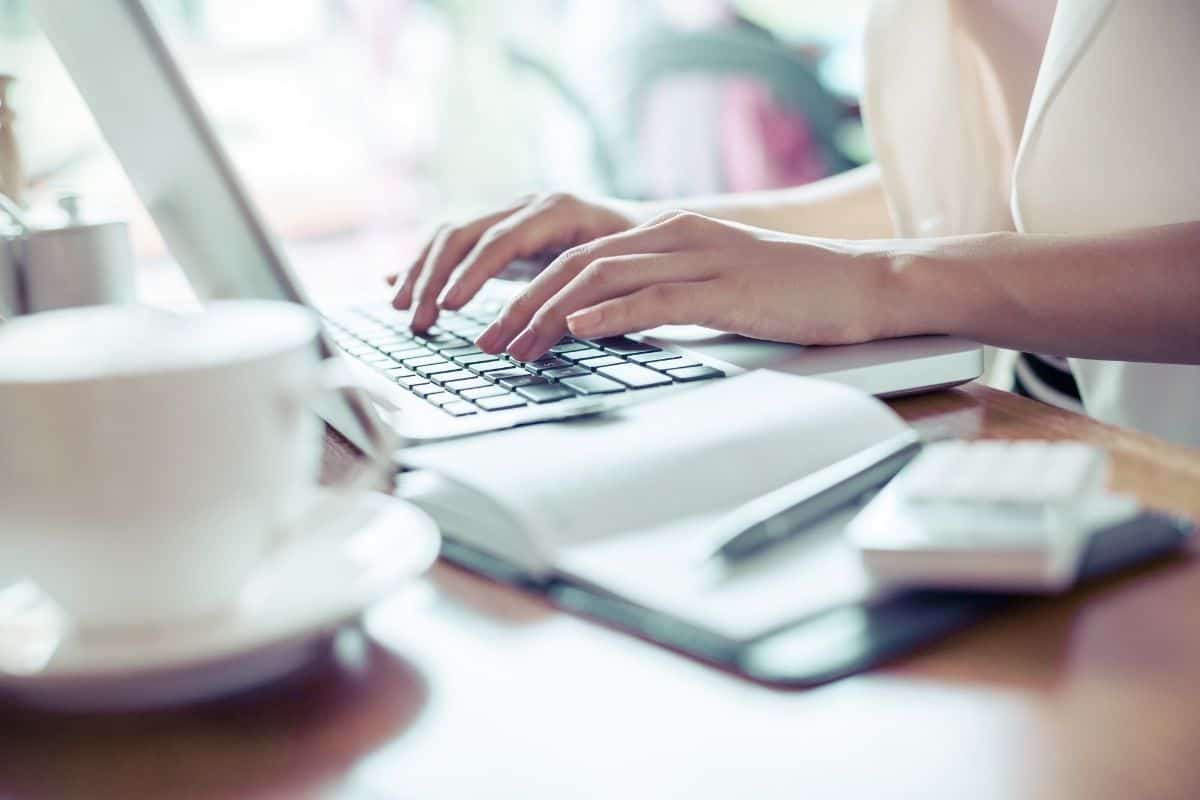 What Exactly Does A Personal Assistant Do: Typical Duties